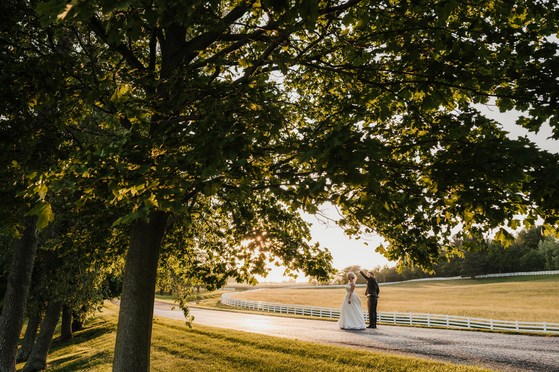 Beautiful Columbus Barn Wedding | Kayla & David - Seth and Beth