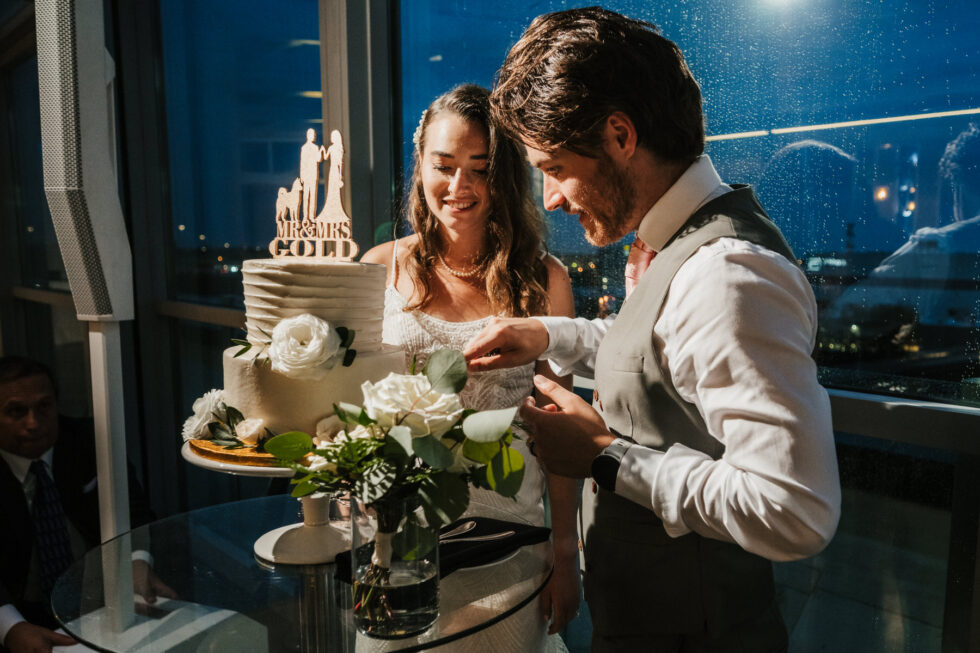 A Classic Columbus Wedding Day at North 4th Corridor | Madeline ...
